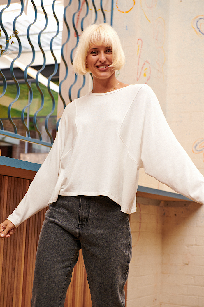 DARLING LONG SLEEVED TOP - WHITE - FINAL CLEARANCE – Mickelloo