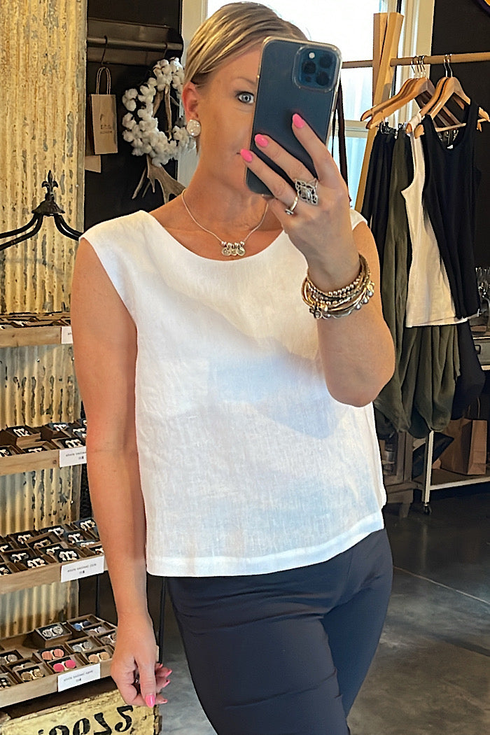 ITS ONLY NATURAL TOP - WHITE – Mickelloo